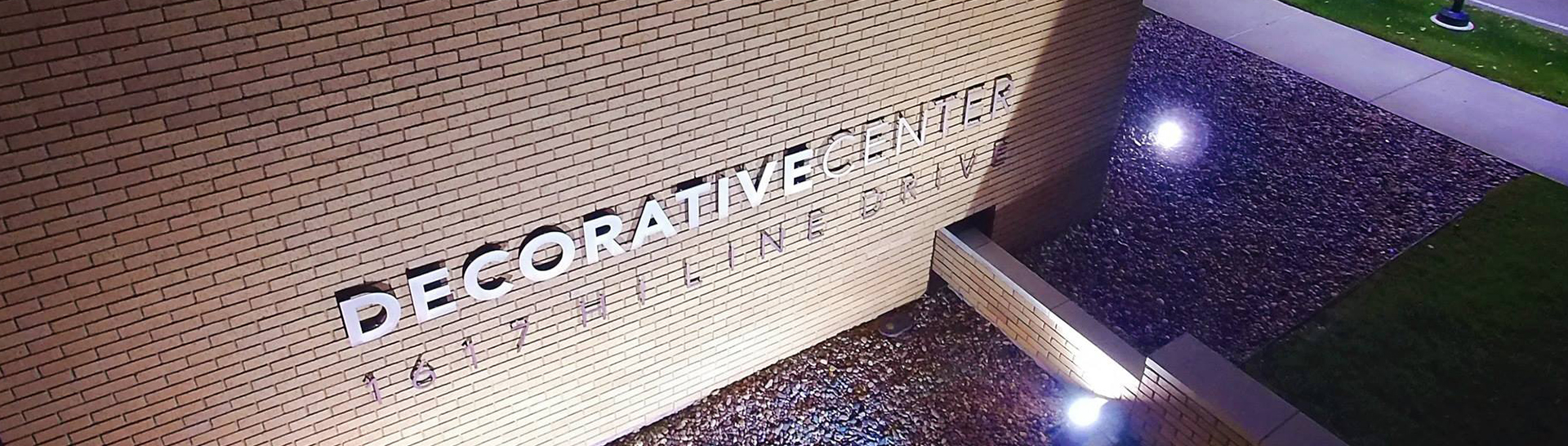 Dallas Decorative Center - Dunhill Partners