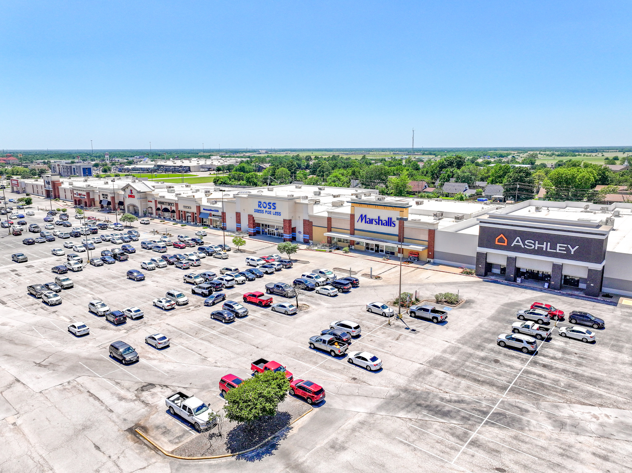 Greenville Promenade Shopping Center - Dunhill Partners